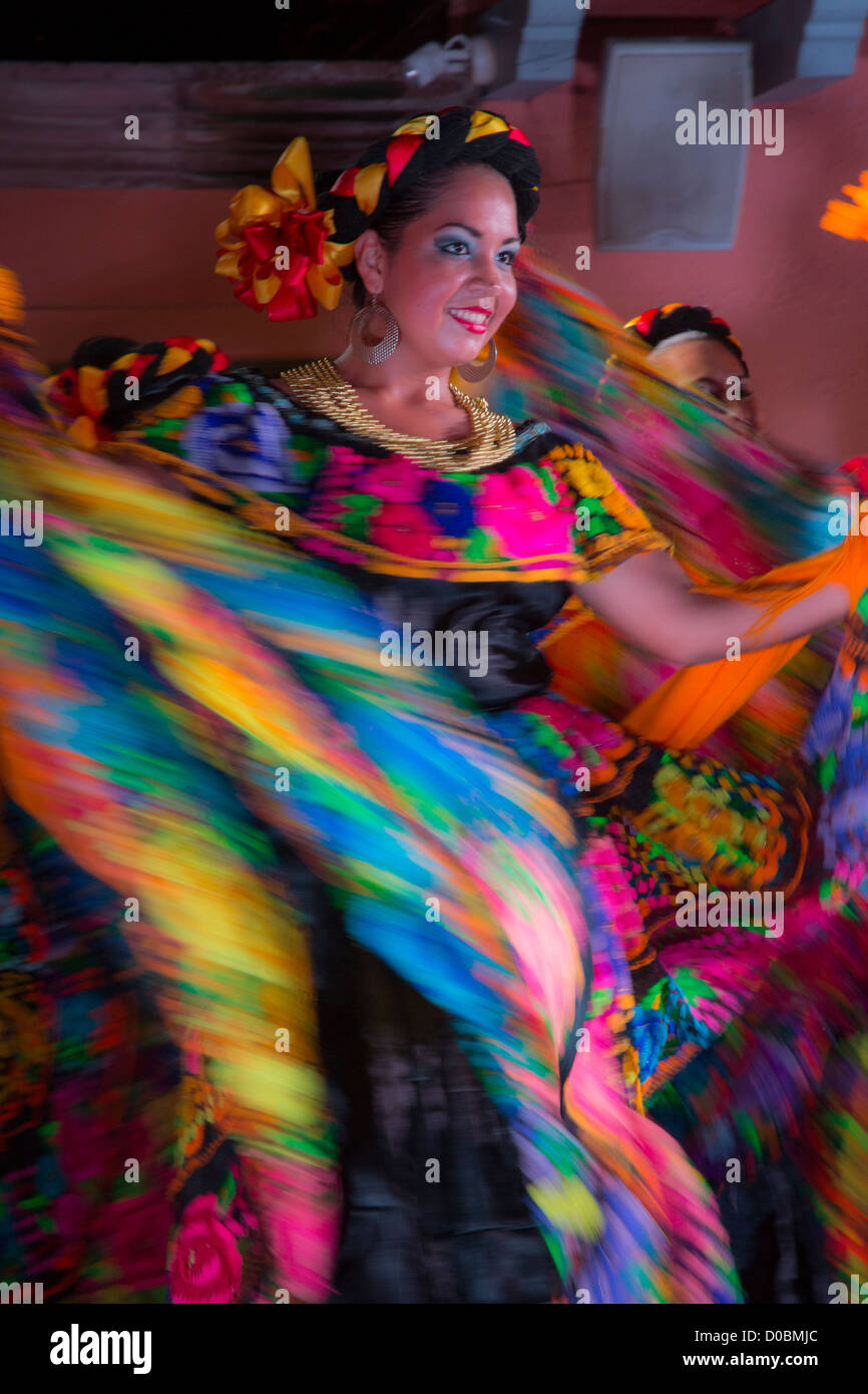 Mexican Traditional Folk, Dancing, Puerto Vallarta, Jalisco, Mexico ...