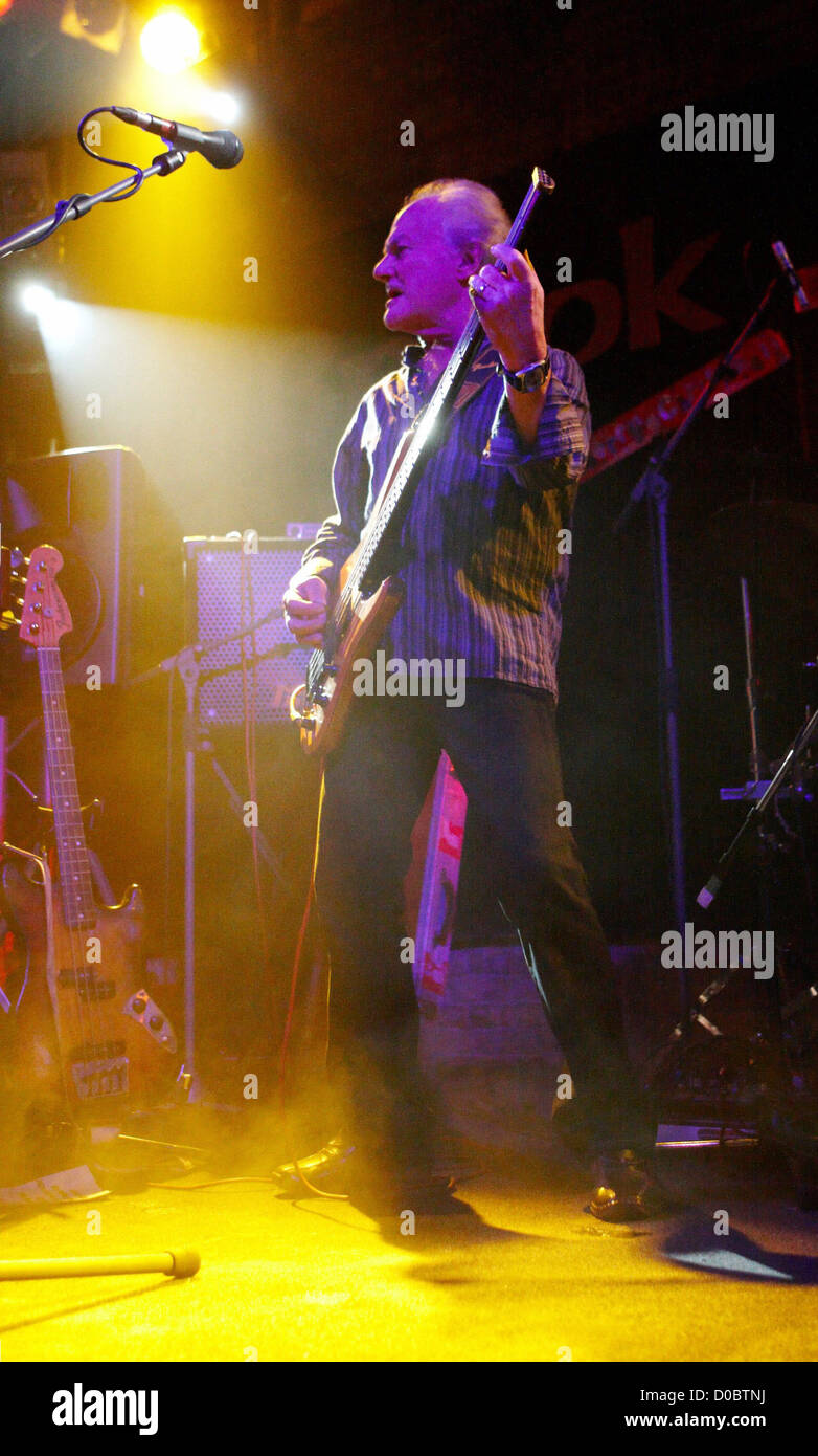 Jim rodford hi-res stock photography and images - Alamy