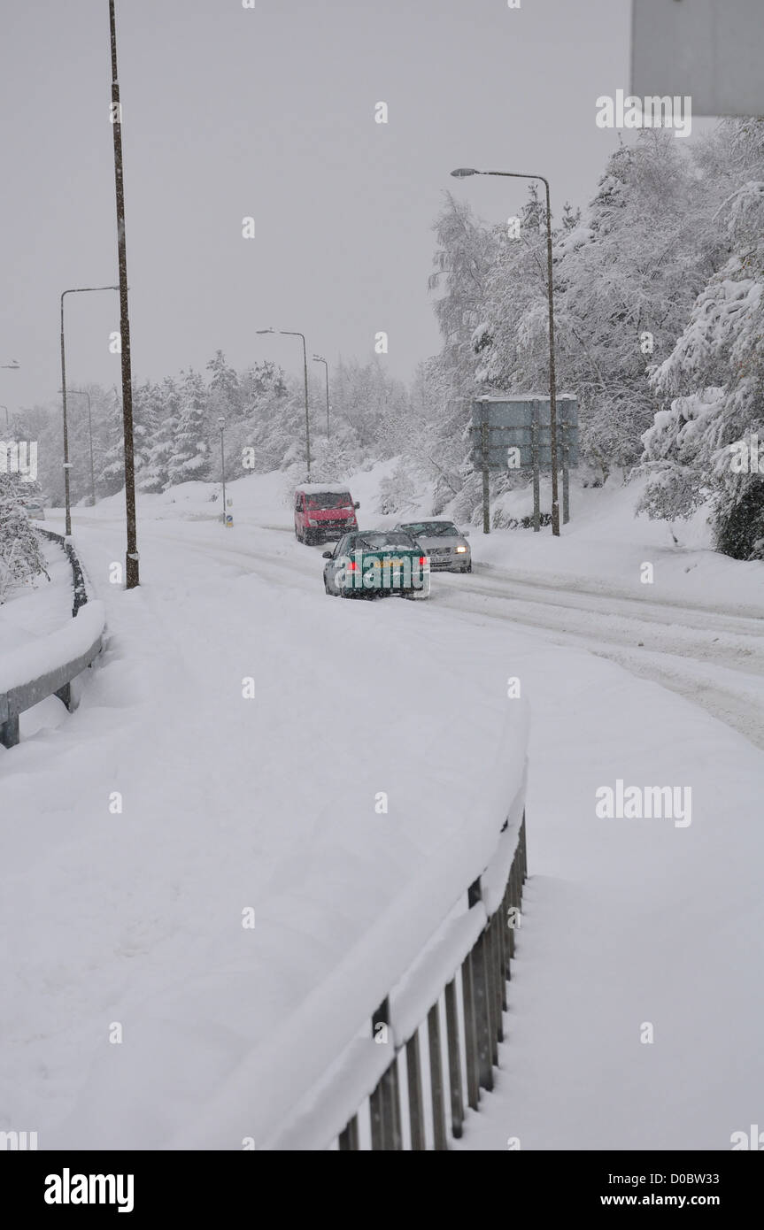 Severe weather bring the town centre to a standstill Snow scenes in ...