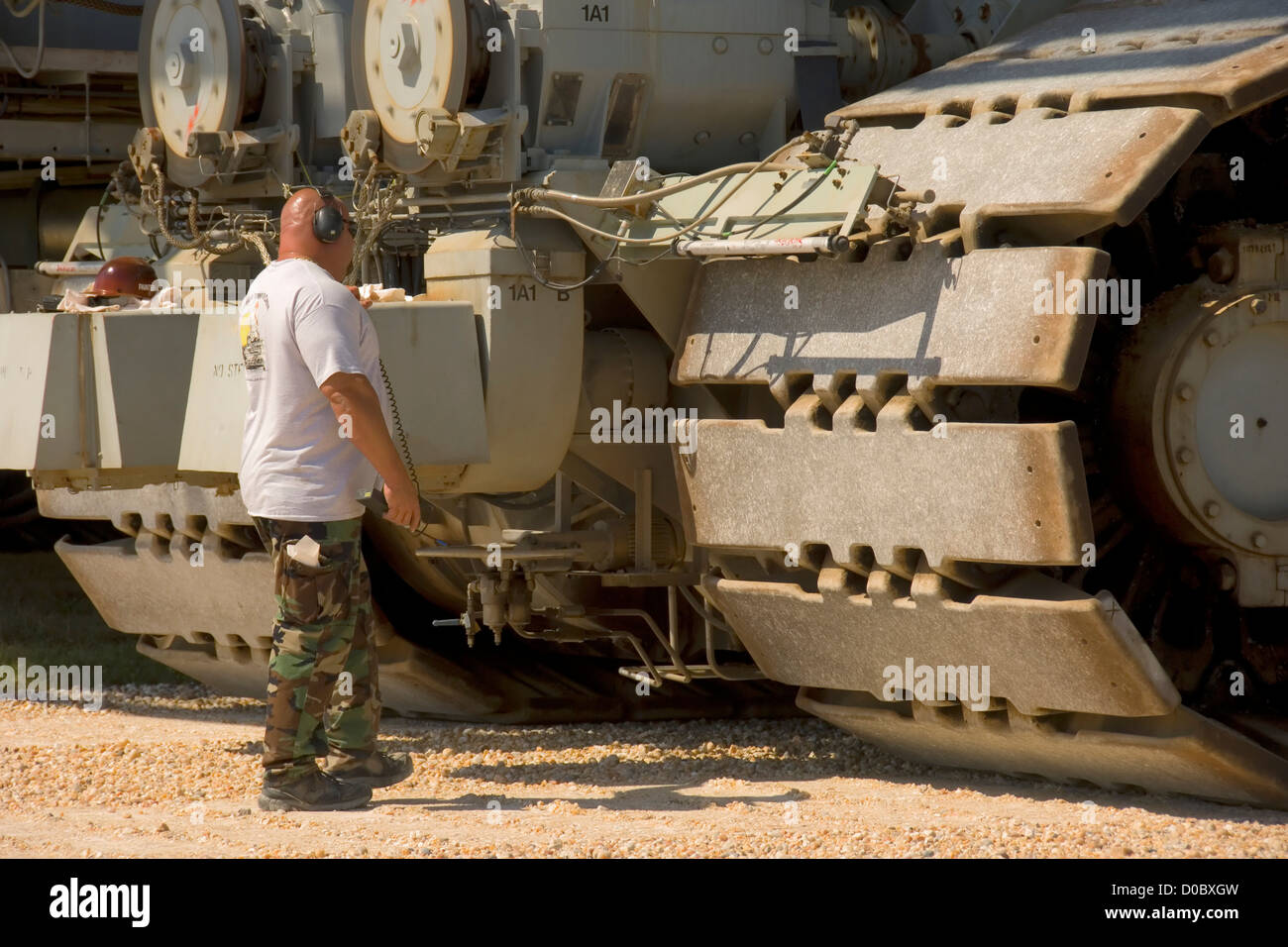 Crawler Tread Stock Photos & Crawler Tread Stock Images - Alamy