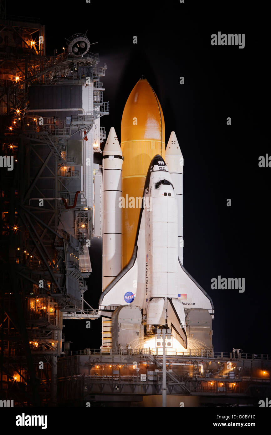 CAPE CANAVERAL Fla. - Propelled estimated 7 million pounds thrust two ...