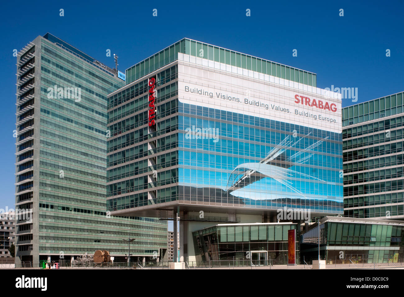 Strabag wien donaucity hi-res stock photography and images - Alamy