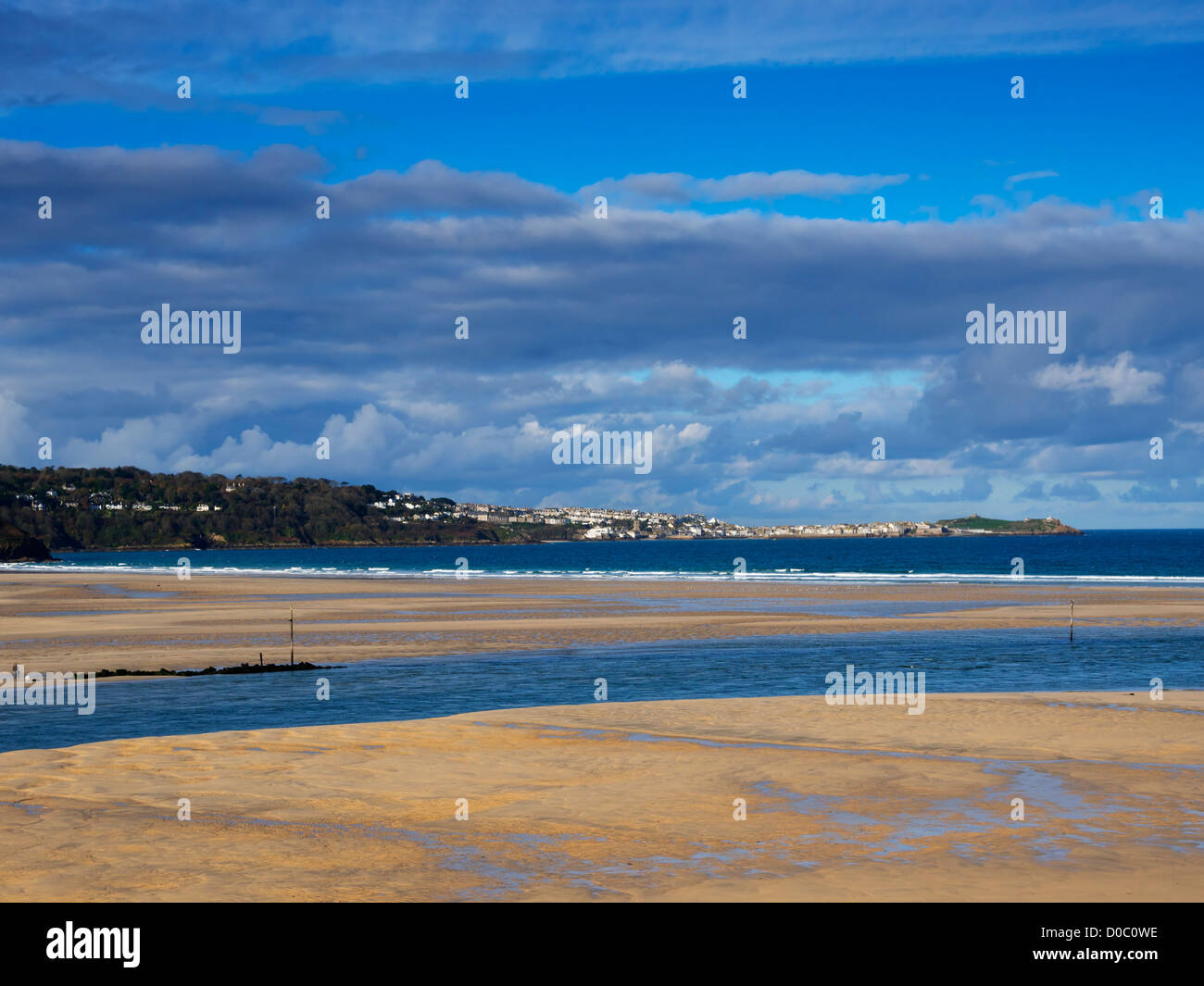 Hayle Estuary, Cornwall. Riviere Sands at the mouth of the estuary ...
