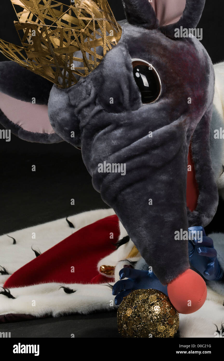 Mouse king costume actor studio hi-res stock photography and images - Alamy