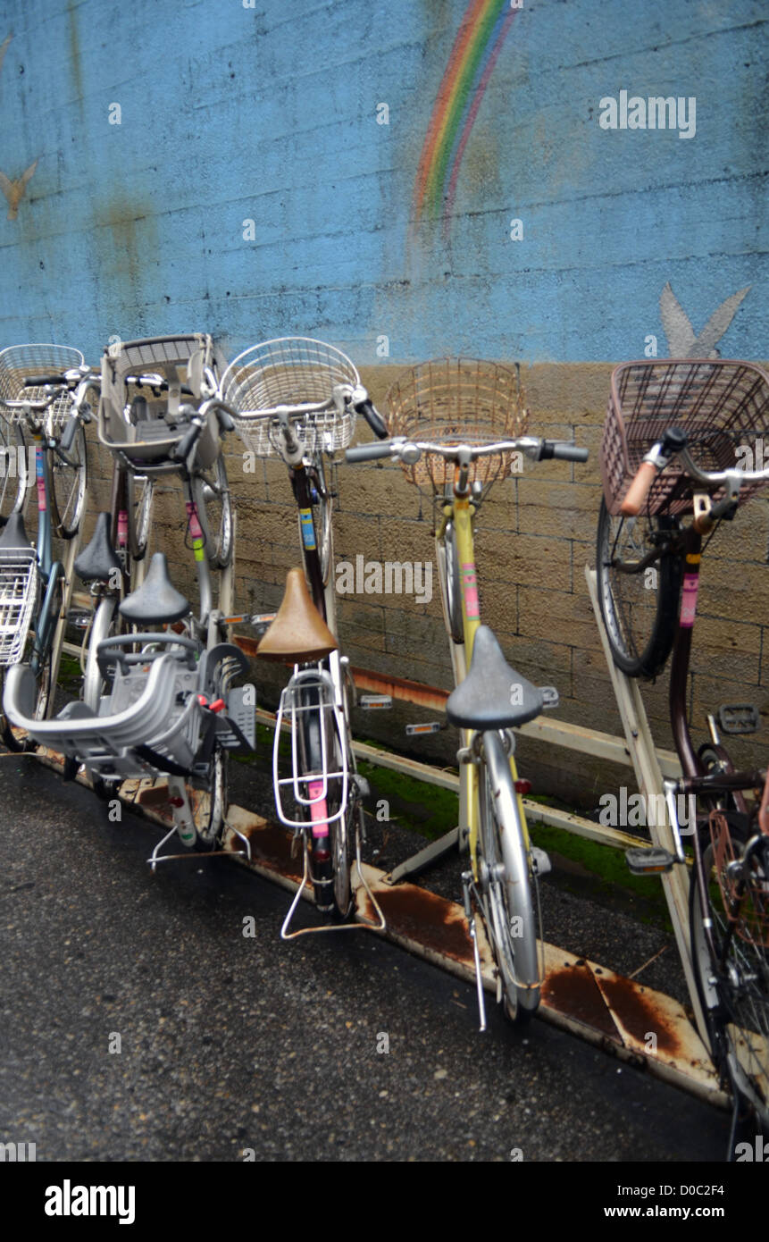 Bicycle parking, Tokyo, Japan Stock Photo - Alamy