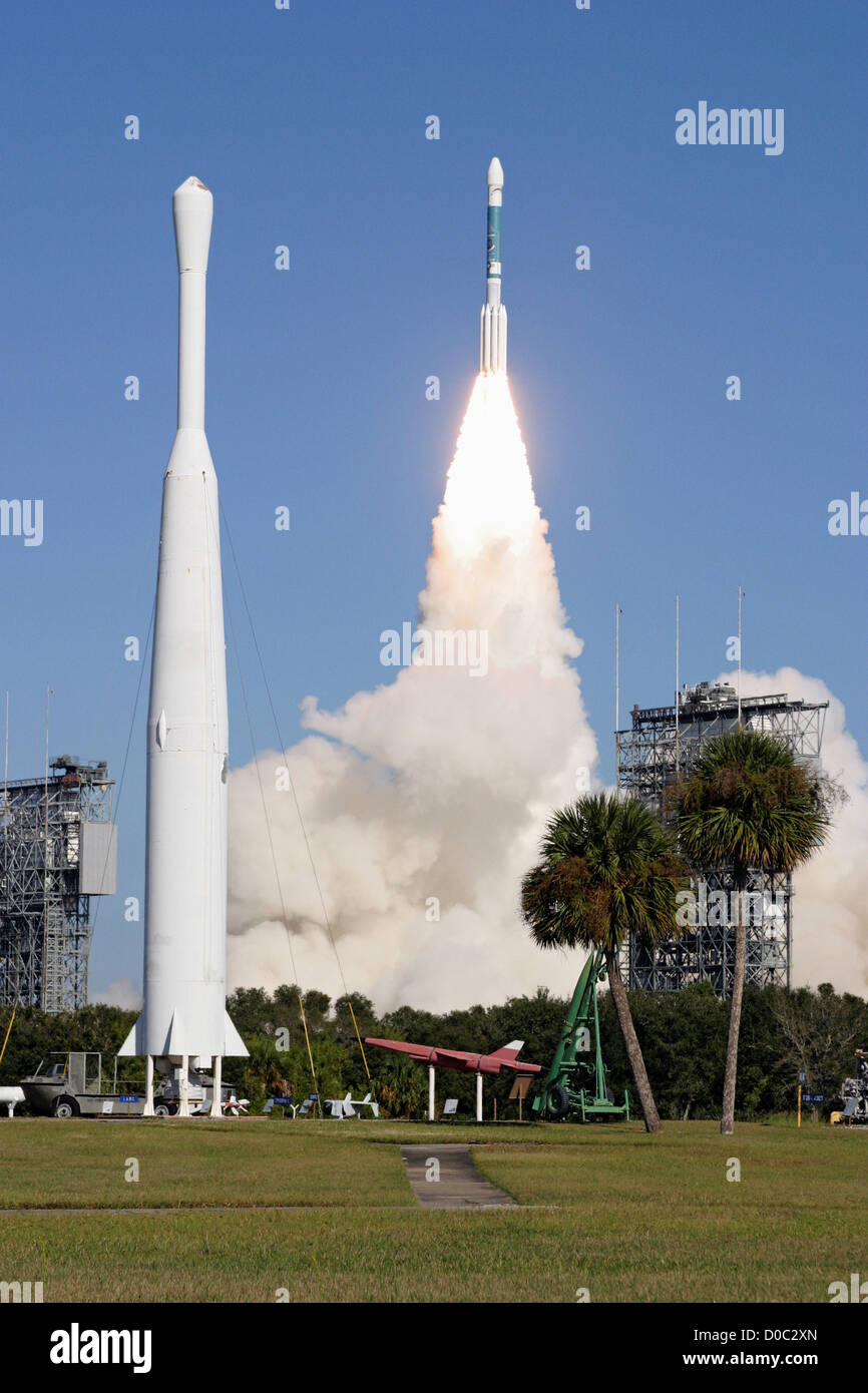 The thor delta hi-res stock photography and images - Alamy