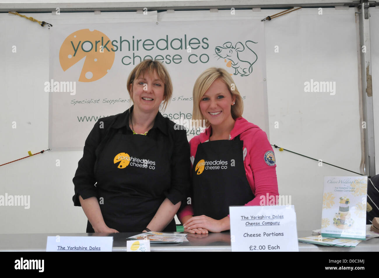 Stallholders hi-res stock photography and images - Alamy