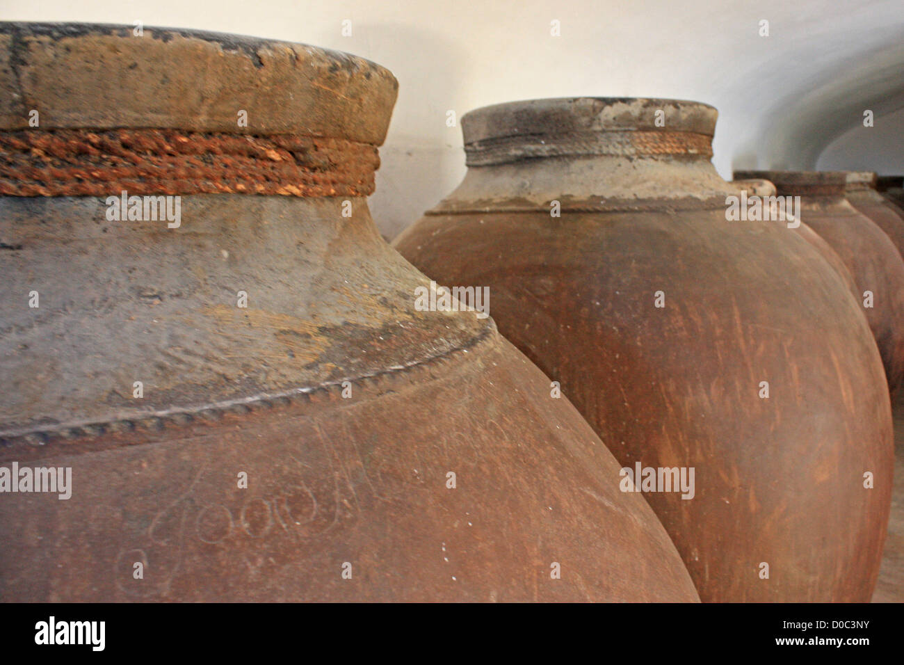 Wine vats portugal hi-res stock photography and images - Alamy