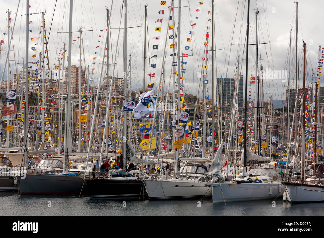 Flags yachts hi-res stock photography and images - Alamy