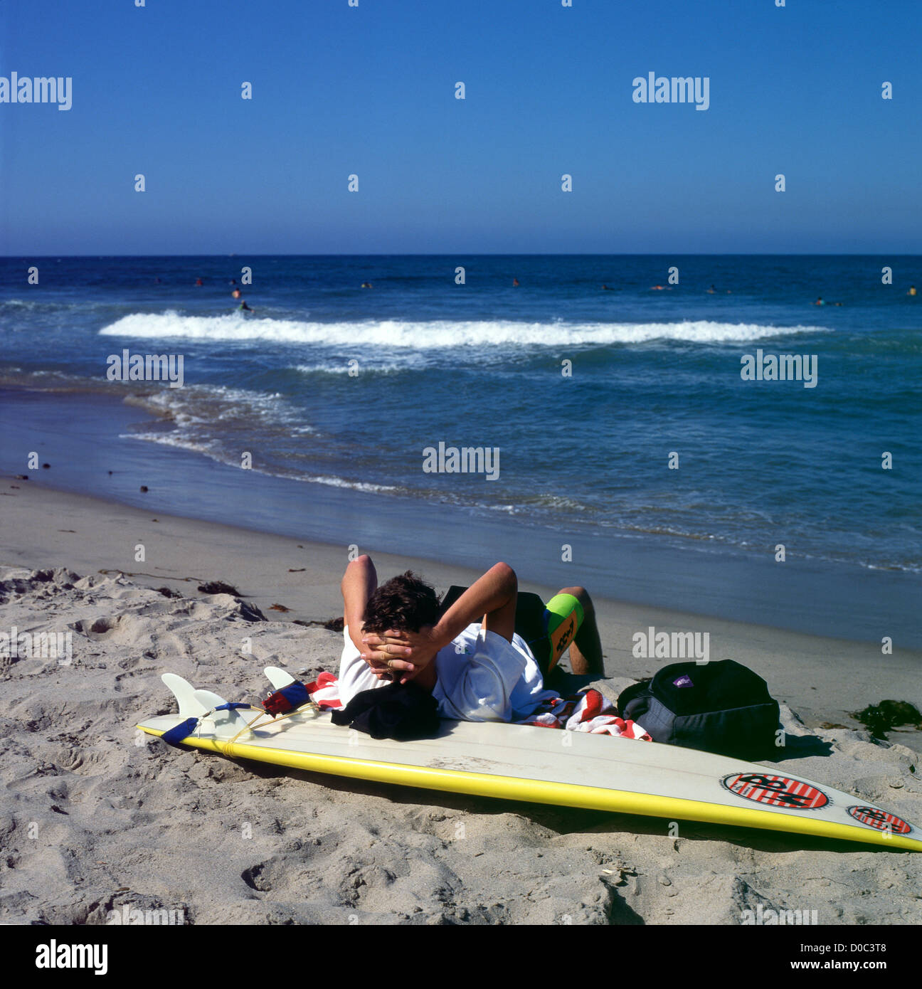Young surfer with malibu board hi-res stock photography and images - Alamy