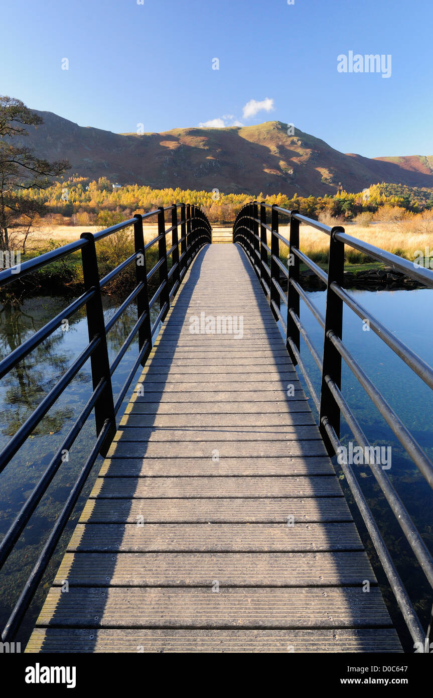 Chinese bridge hi-res stock photography and images - Alamy