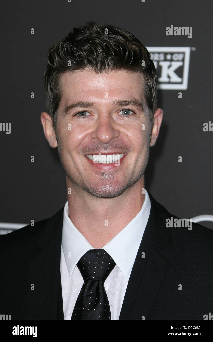 Robin Thicke Grand Opening of the Hard Rock Cafe Hollywood Hollywood ...