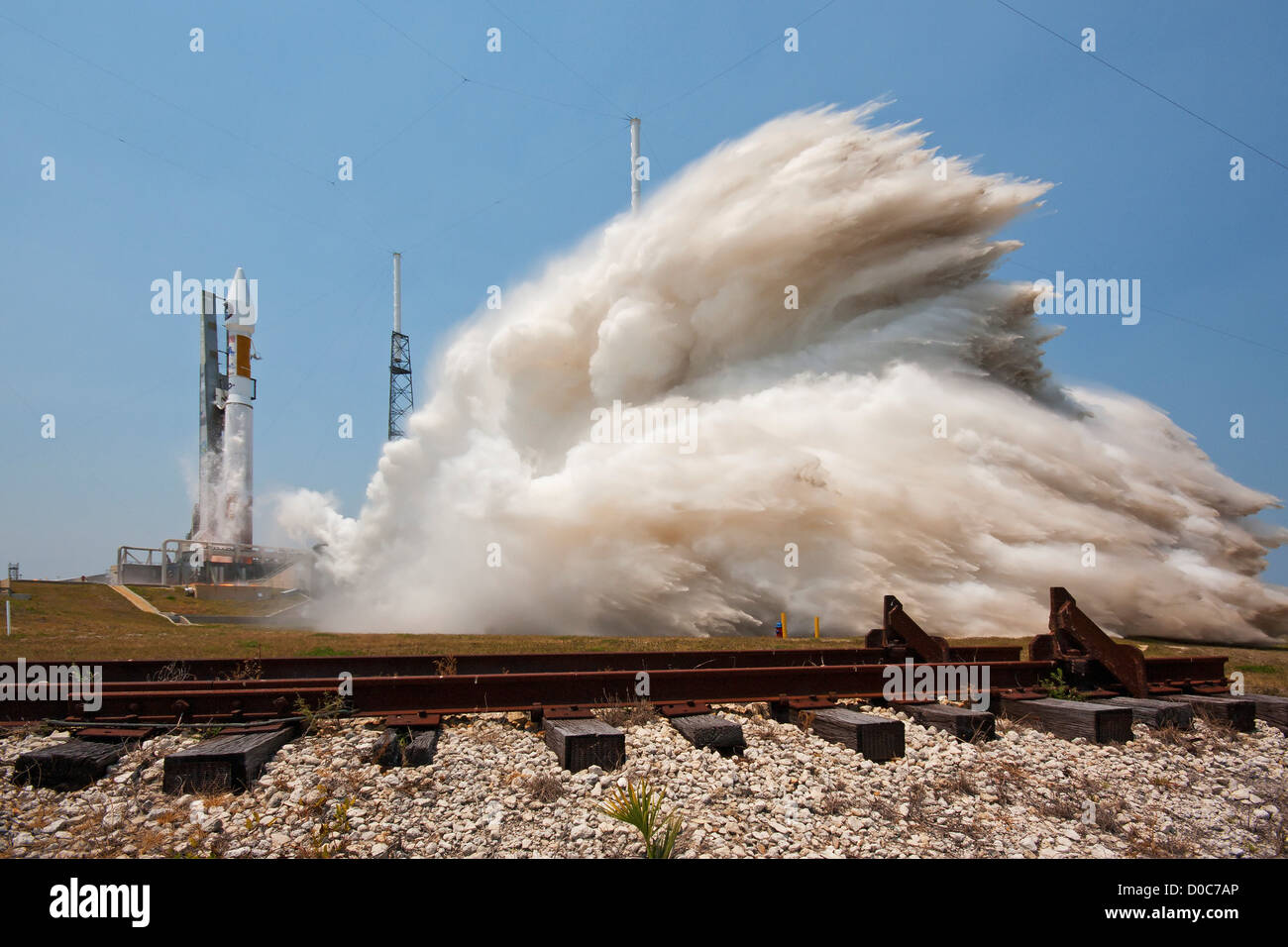 Space based infrared system hi-res stock photography and images - Alamy