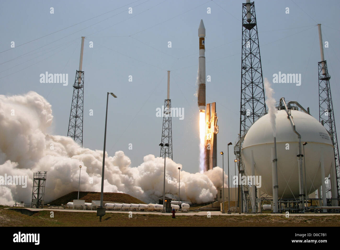 Space based infrared system hi-res stock photography and images - Alamy