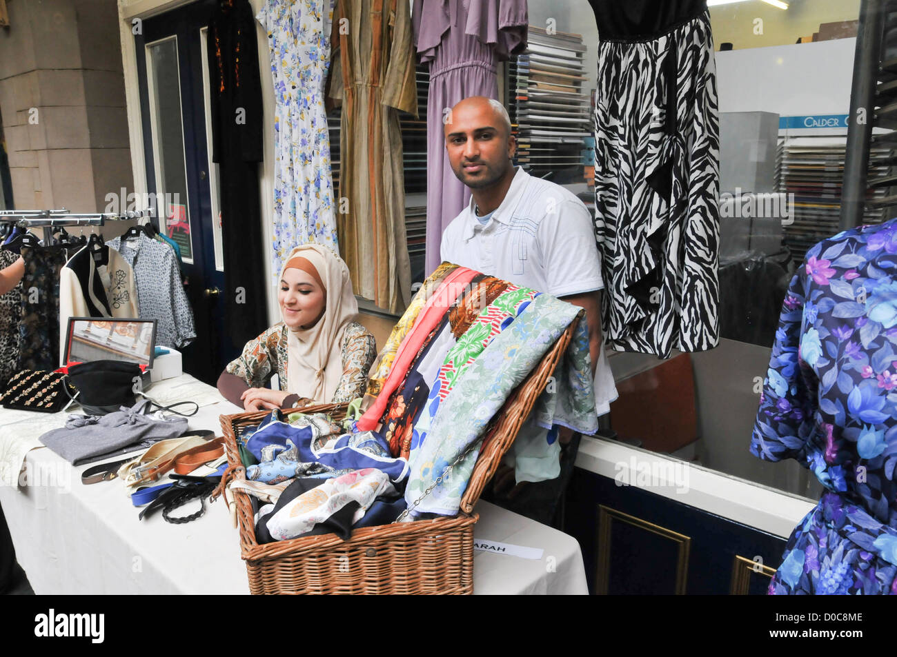 Stallholders hi-res stock photography and images - Alamy