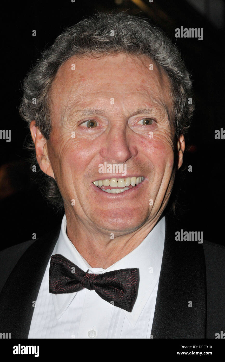 Paul Henderson 2010 Bell Celebrity Gala held at the Metro Toronto ...