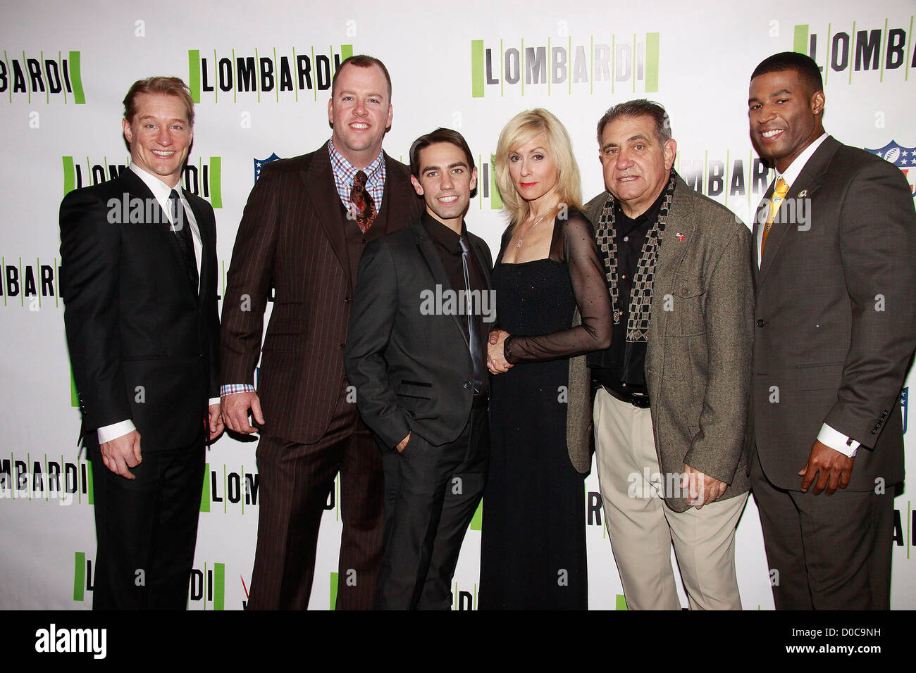Bill Dawes, Chris Sullivan, Keith Nobbs, Judith Light, Dan Lauria and ...