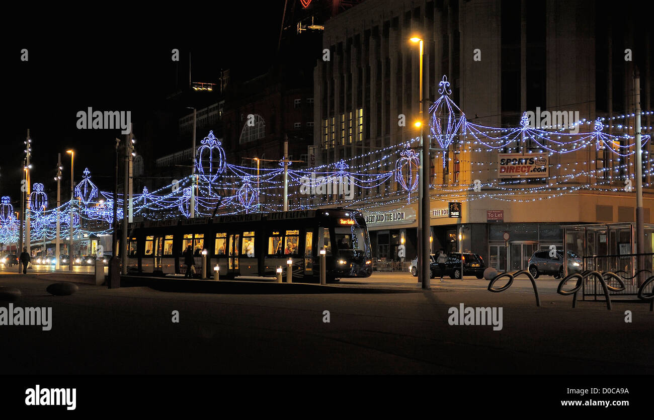 Blackpool street lights hi-res stock photography and images - Alamy