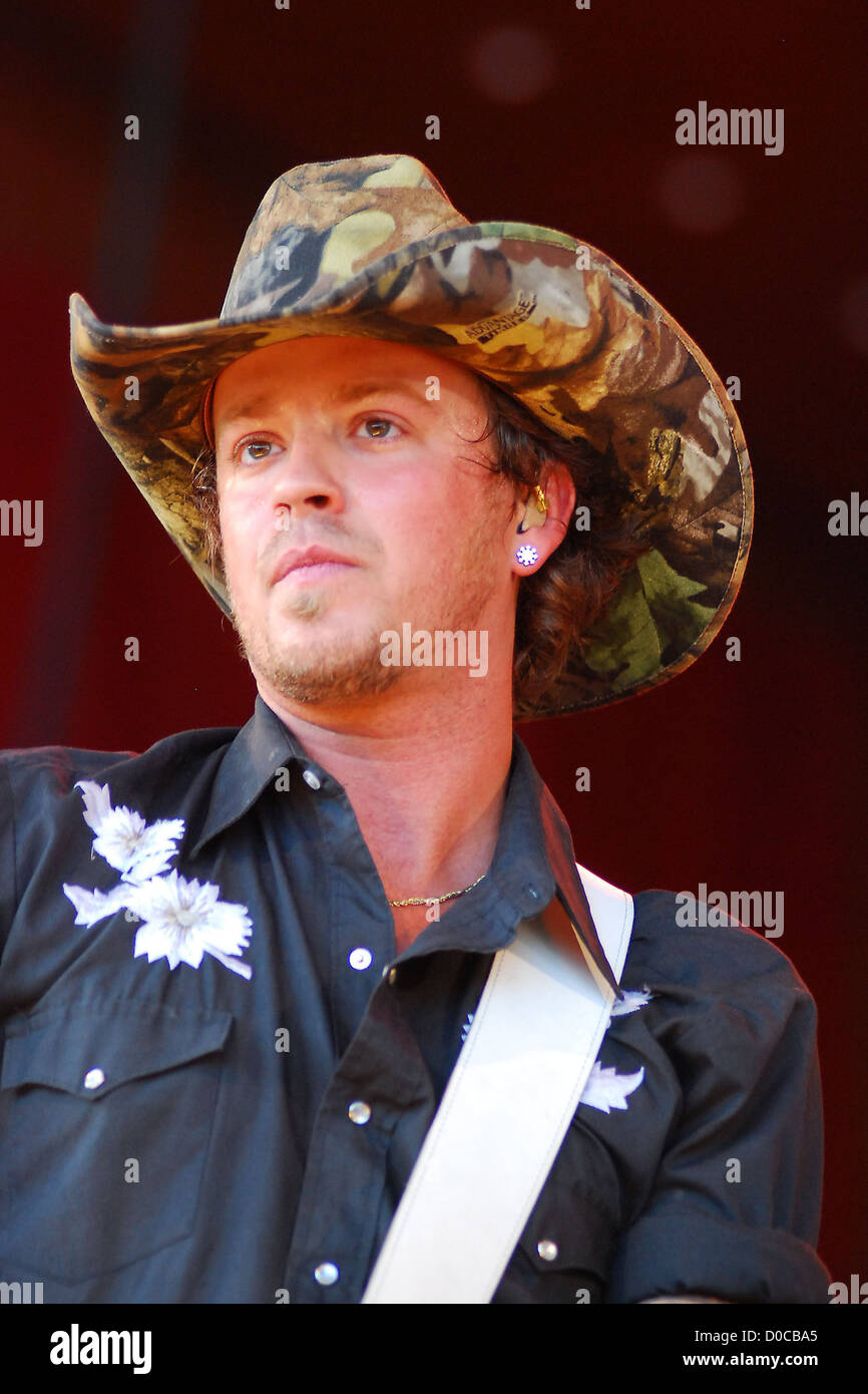 Love And Theft The Chicago Country Music FestivalDay Chicago Iliis C.M ...