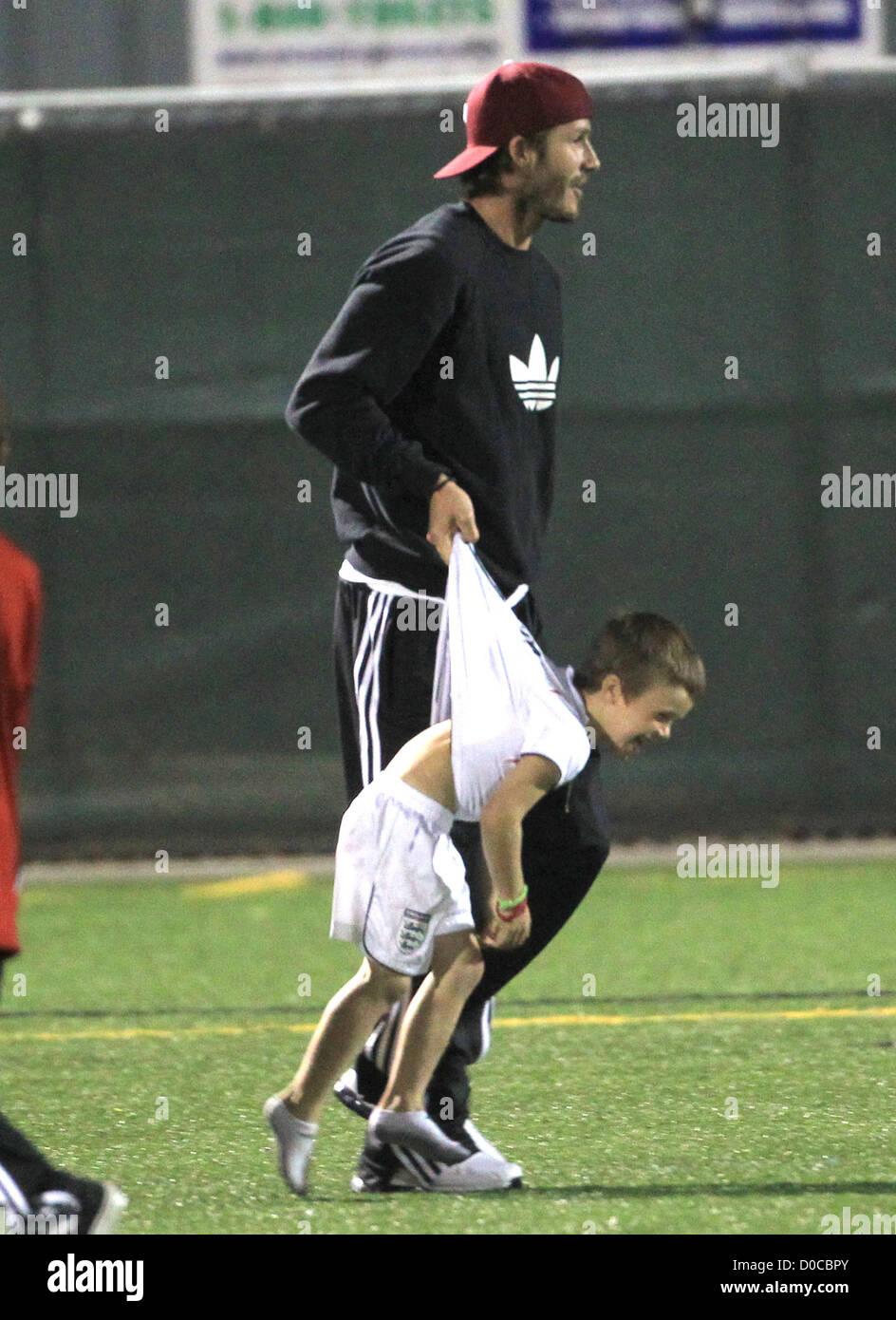 David Beckham with his son Cruz David Beckham plays ball with his two ...