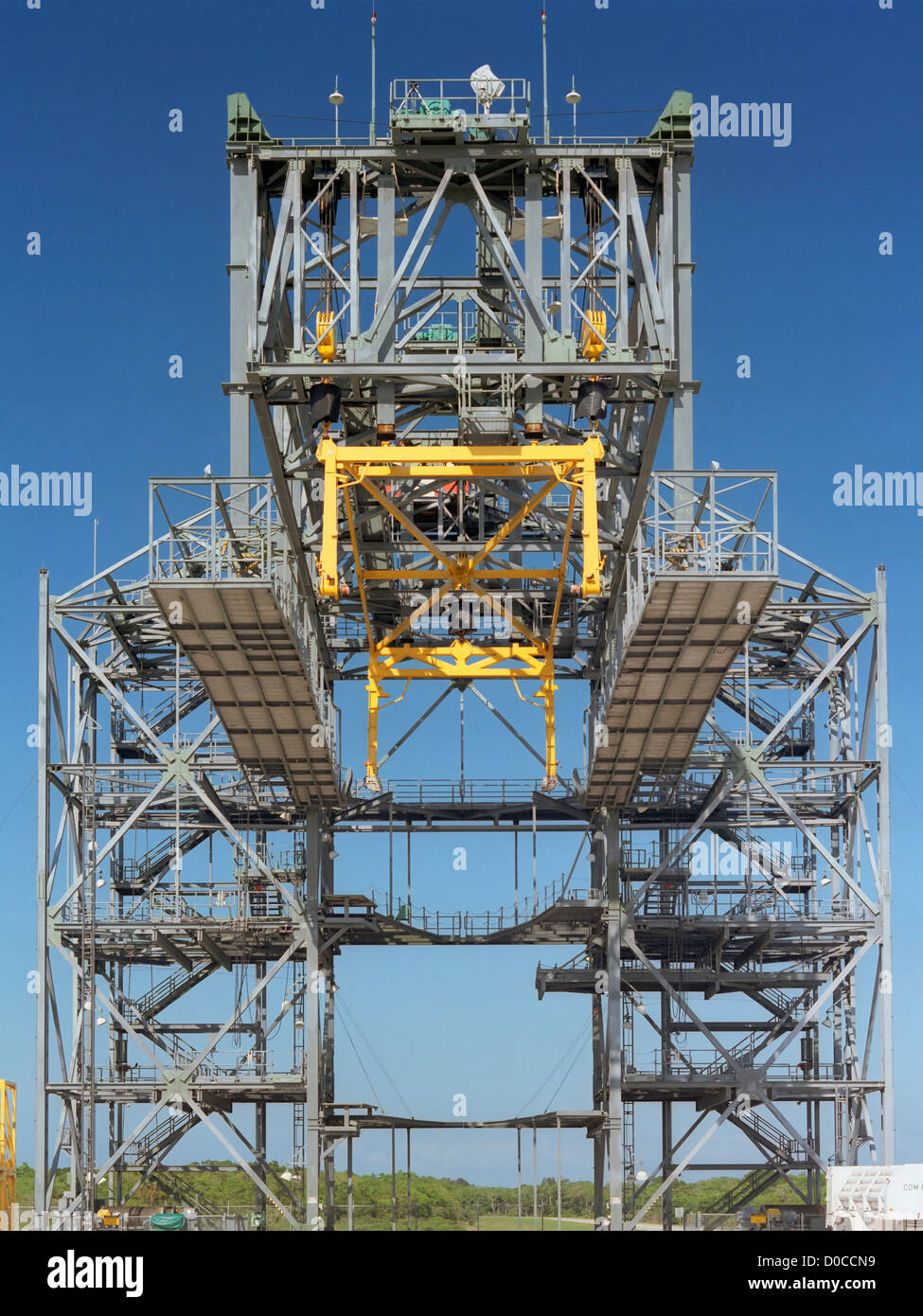 Shuttle Mate-Demate Crane Stock Photo - Alamy