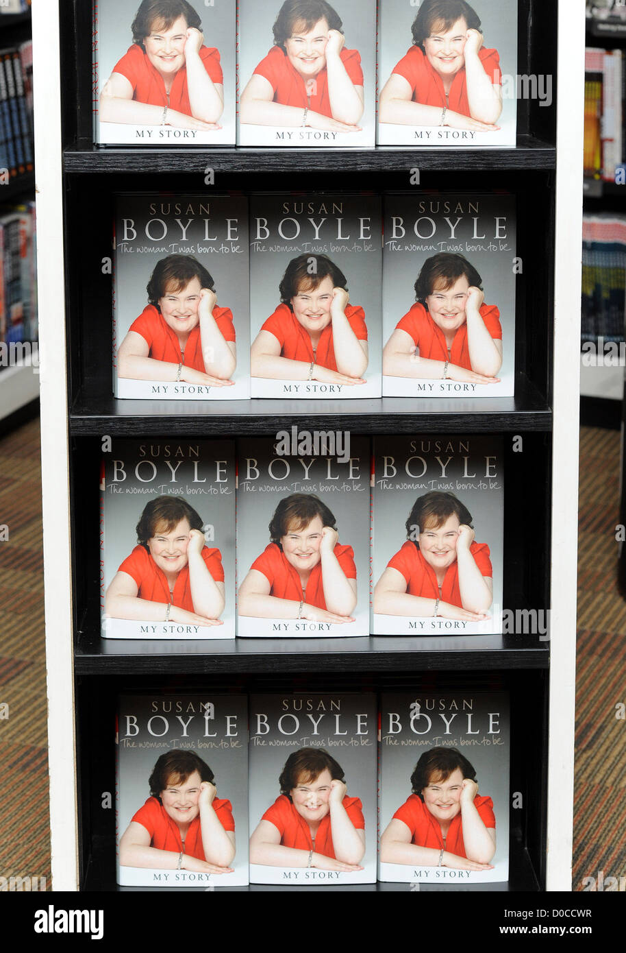 Atmosphere Susan Boyle signs copies of her autobiography 'The Woman I ...