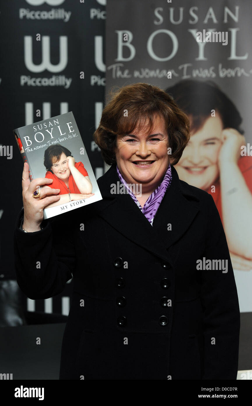 Susan Boyle signs copies of her autobiography 'The Woman I Was Born to ...