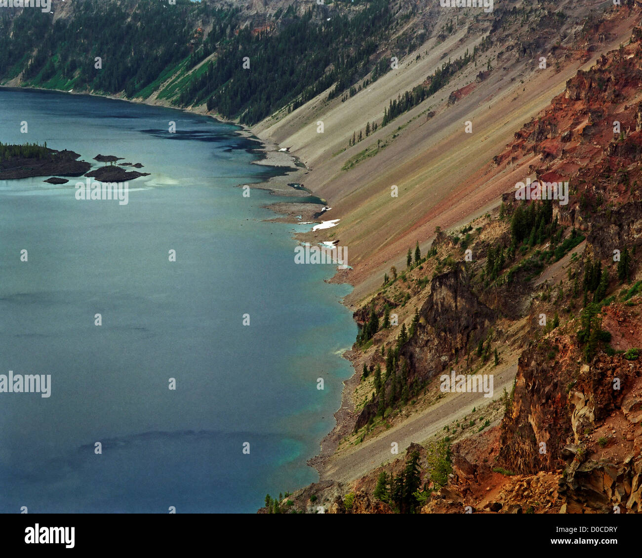 Crater Lake Rim Stock Photo - Alamy