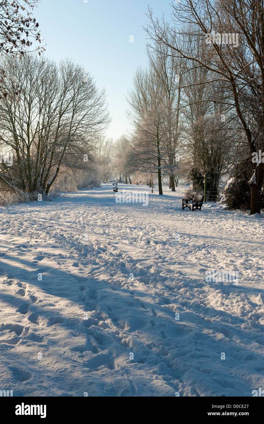 Weather and frozen scenic scenic light hi-res stock photography and ...