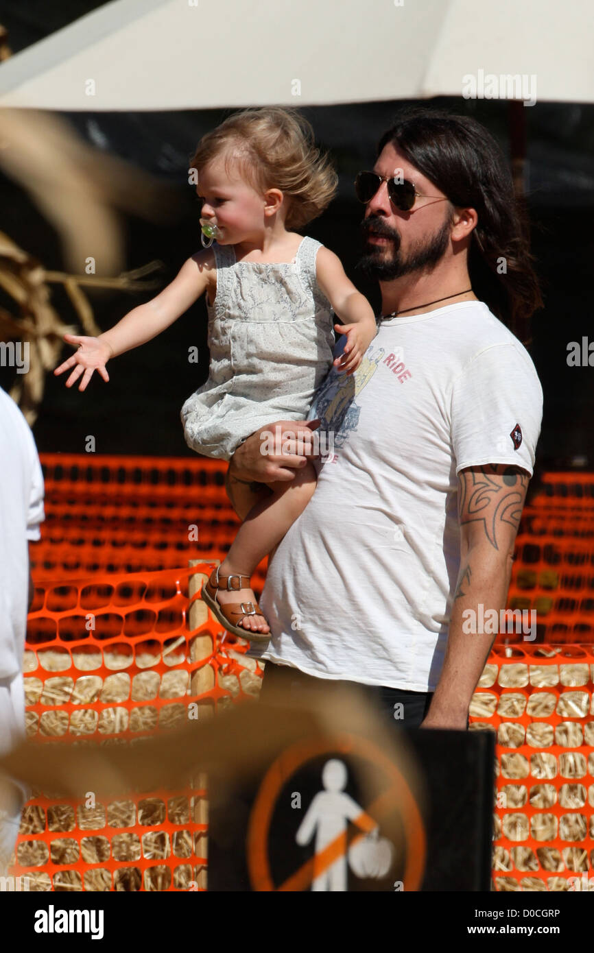 Harper willow grohl hi-res stock photography and images - Alamy