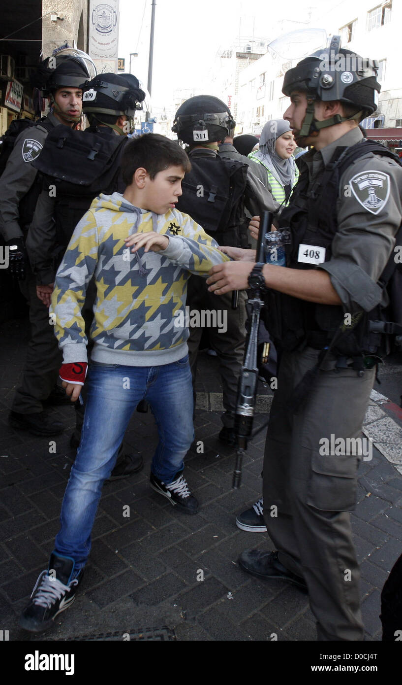 Child detainment hi-res stock photography and images - Alamy