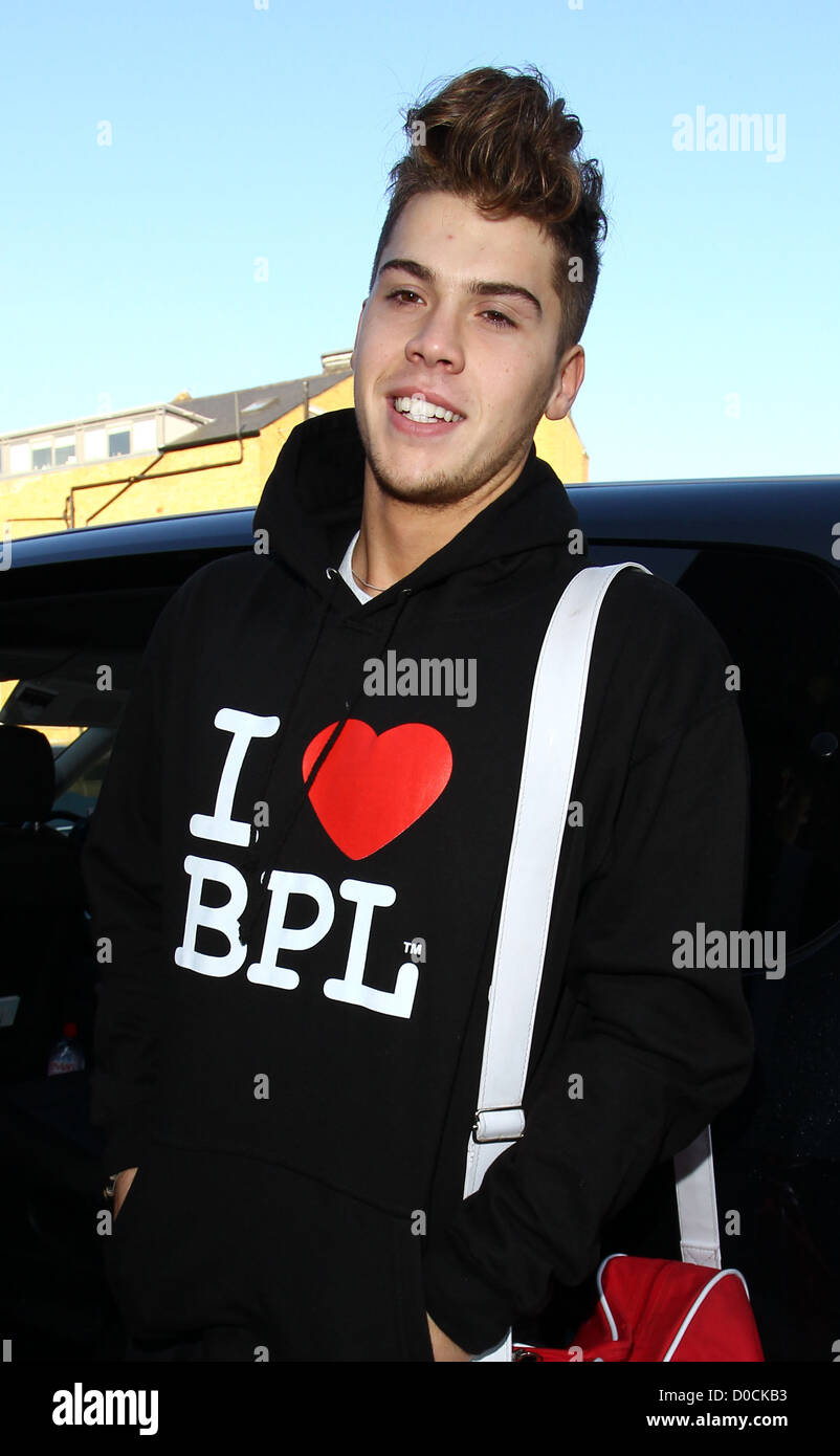 Aiden Grimshaw X Factor contestants arrive at a rehearsal studio London ...