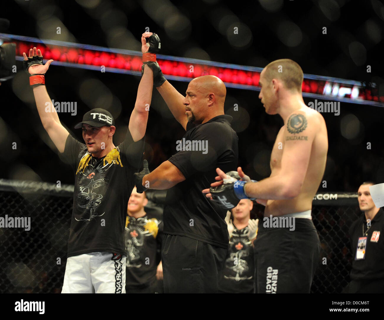 Submission Fighting High Resolution Stock Photography and Images - Alamy
