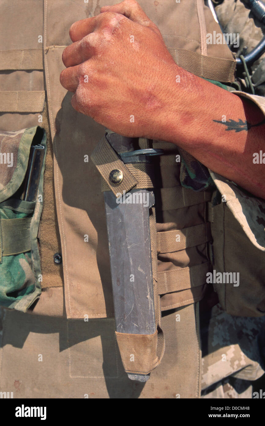 Marine corps knife hi-res stock photography and images - Alamy