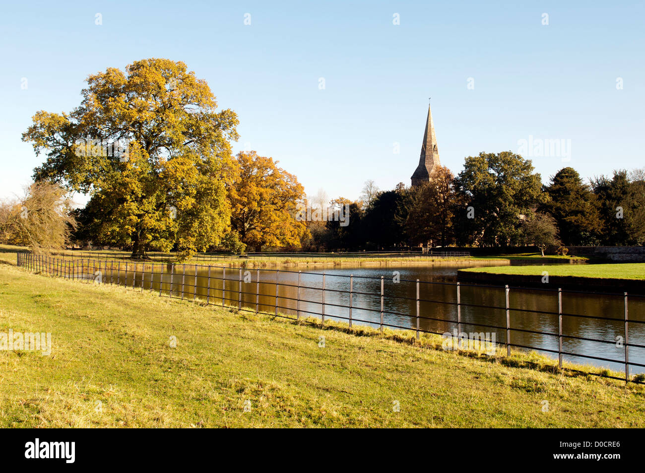 Broughton Castle moat, Oxfordshire, UK Stock Photo - Alamy