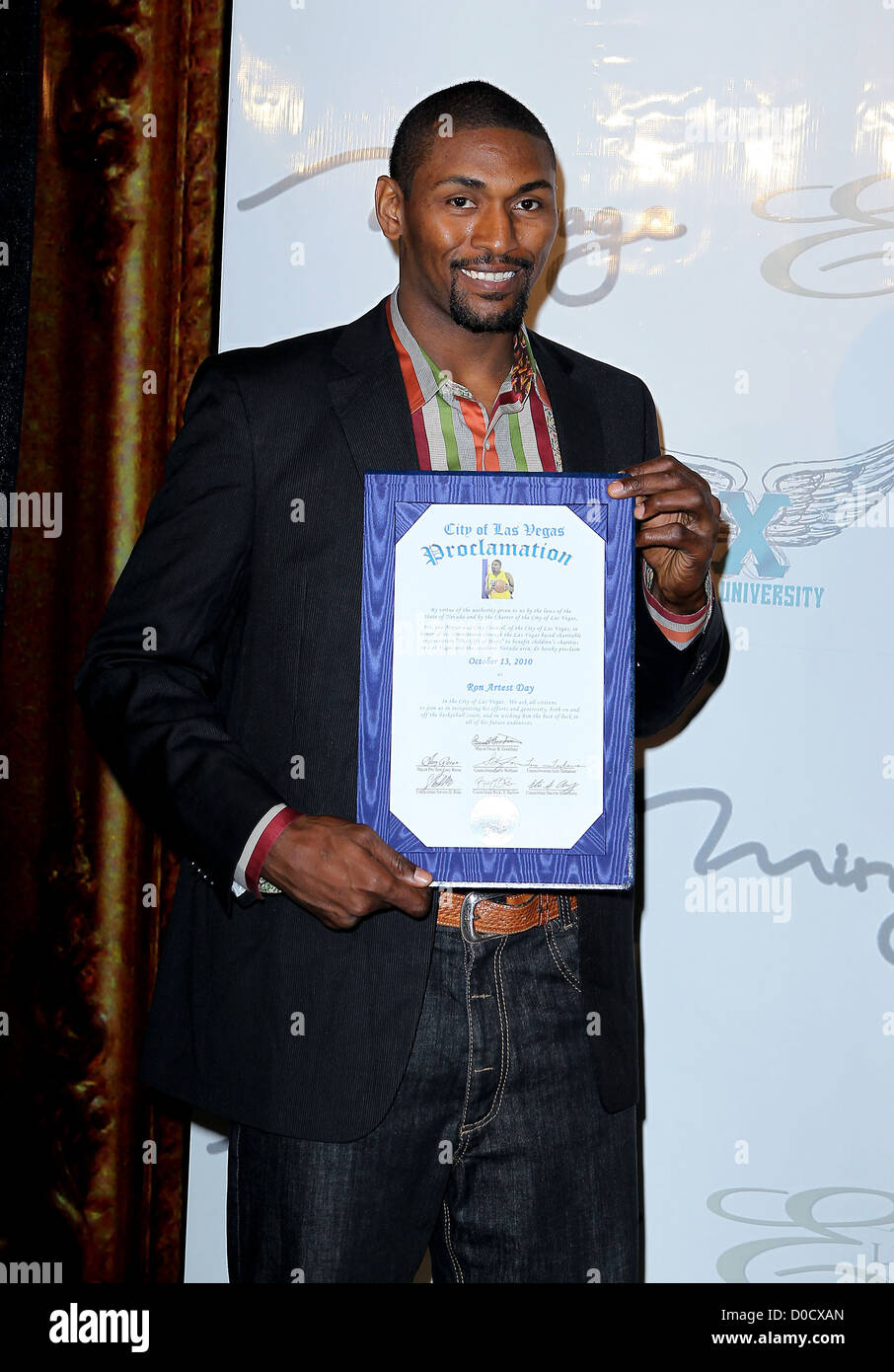 Ron Artest receive the keys to the city of Las Vegas and proclaim "Ron ...