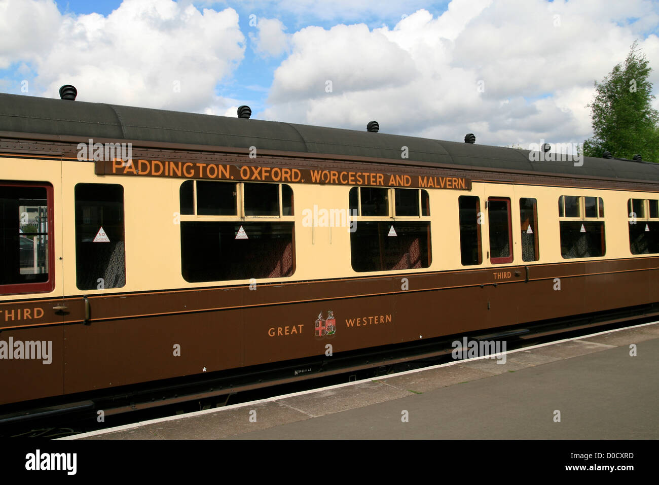 Passenger carriages hi-res stock photography and images - Alamy
