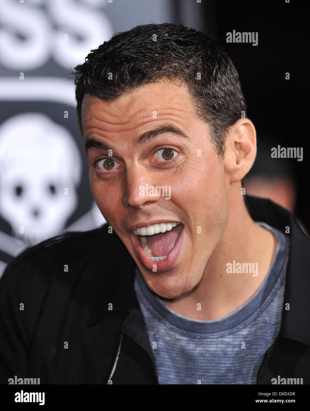 Steve-O Los Angeles Premiere of 'Jackass 3D' at the Grauman's Chinese ...