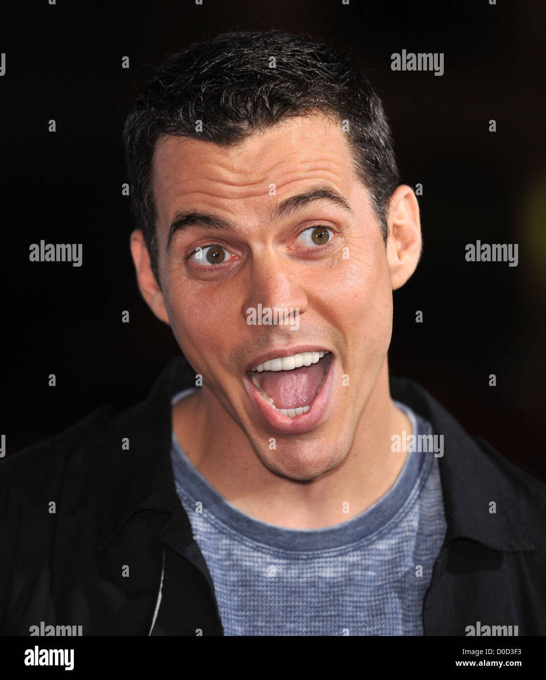 Steve-O Los Angeles Premiere of 'Jackass 3D' at the Grauman's Chinese ...