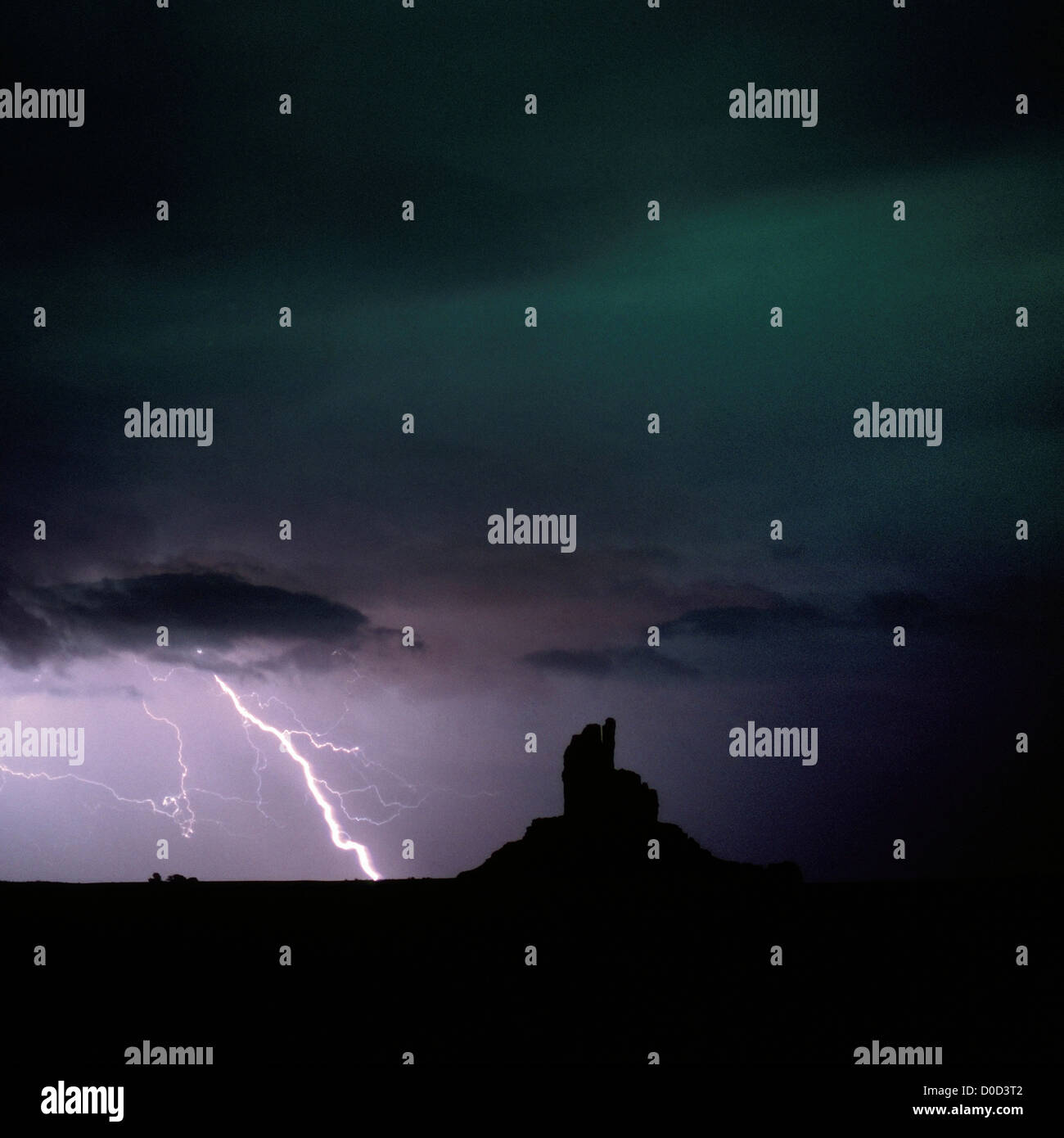 Monument Valley Lightning Strike Stock Photo - Alamy