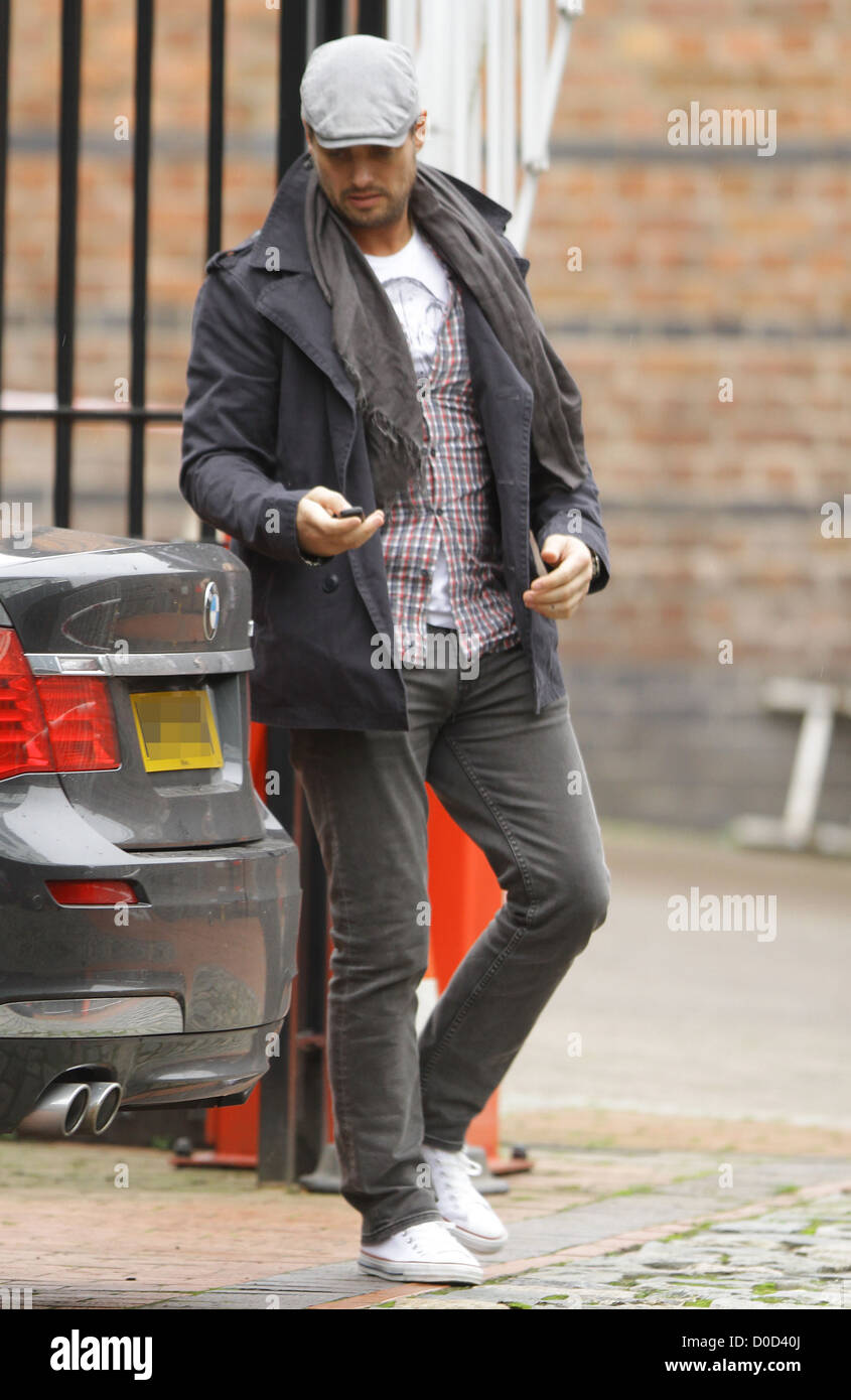 Keith Duffy out and about in Manchester Manchester, England - 19.10.10 ...