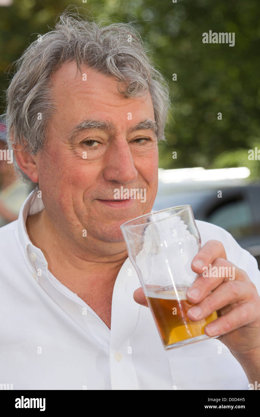 Terry Jones at unveiling of a blue plaque for the late Monty Python ...