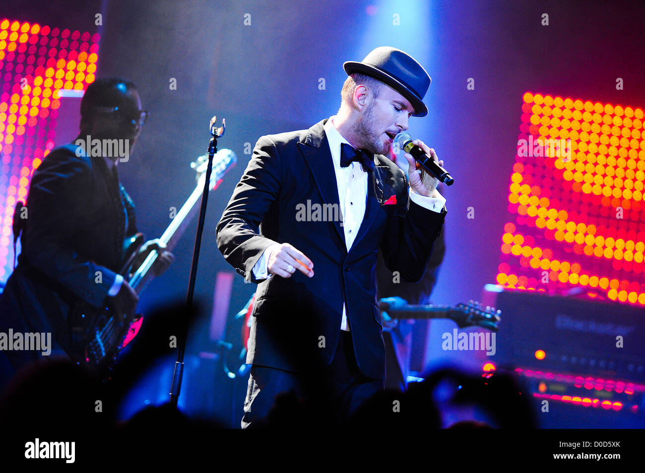Matt Goss performing at The Royal Albert Hall London, England - 19.10. ...