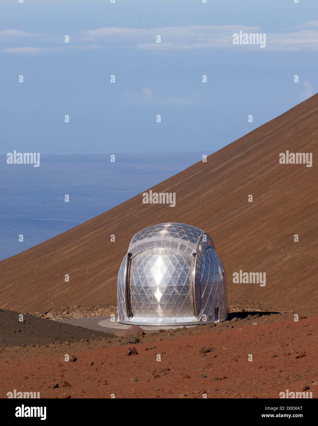 The Caltech Submillimeter Observatory at the Mauna Kea Observatory ...