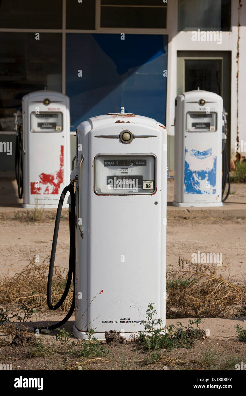 Three gas pumps hi-res stock photography and images - Alamy