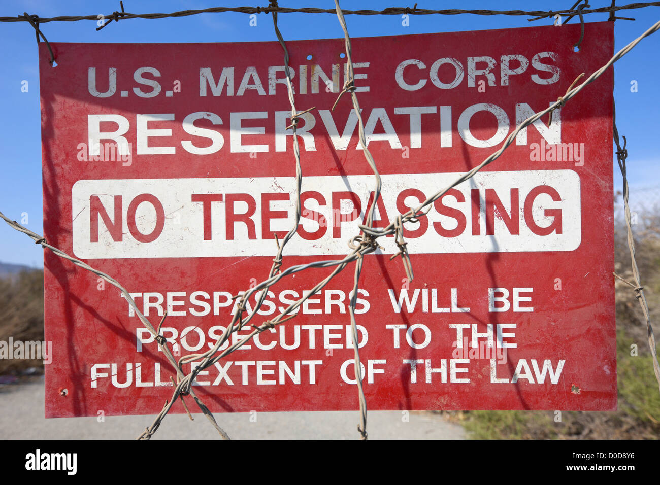 Camp pendleton security gate hi-res stock photography and images - Alamy