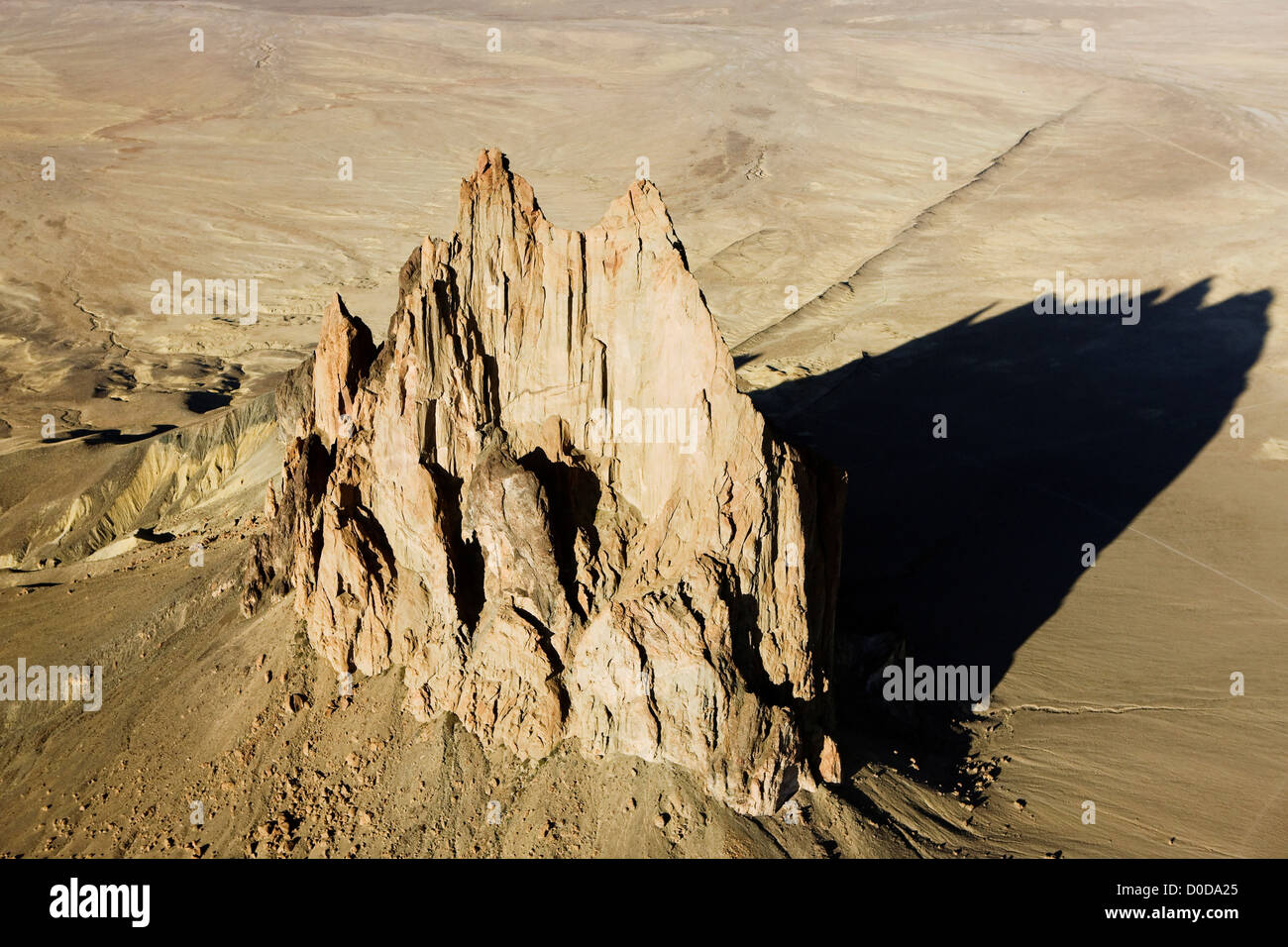 Shiprock rock face dike ridge hi-res stock photography and images - Alamy