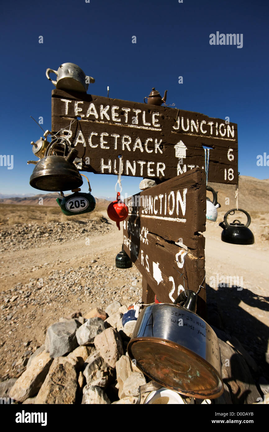 Teakettle junction california hi-res stock photography and images - Alamy