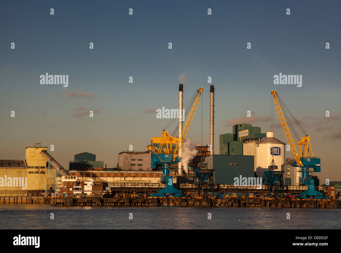 Tate and Lyle building, Silvertown, East London Stock Photo - Alamy