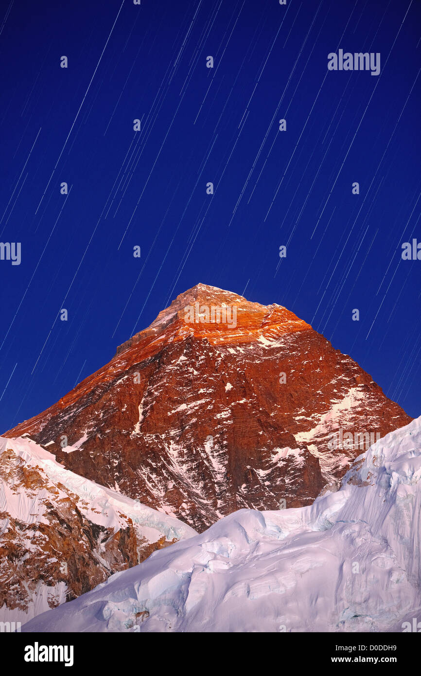 Everest Pyramid High Resolution Stock Photography and Images - Alamy